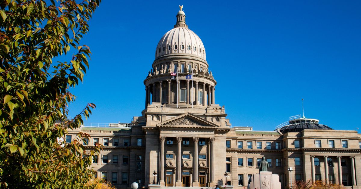 Spring 2026 state short-term rental bills - Rent Responsibly